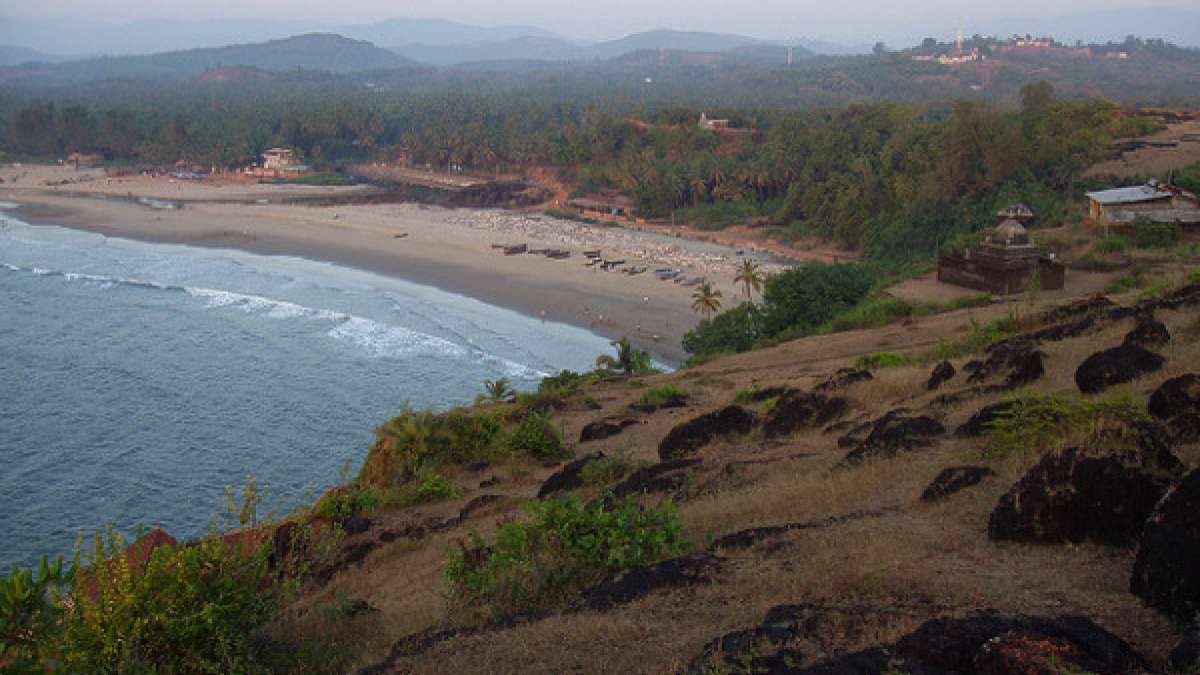 Spectacular Cliff-side Beaches in India - Nativeplanet