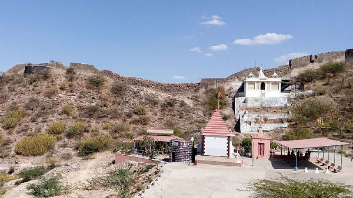 Remembering the Tales of Bhujia Fort in Bhuj! - Nativeplanet