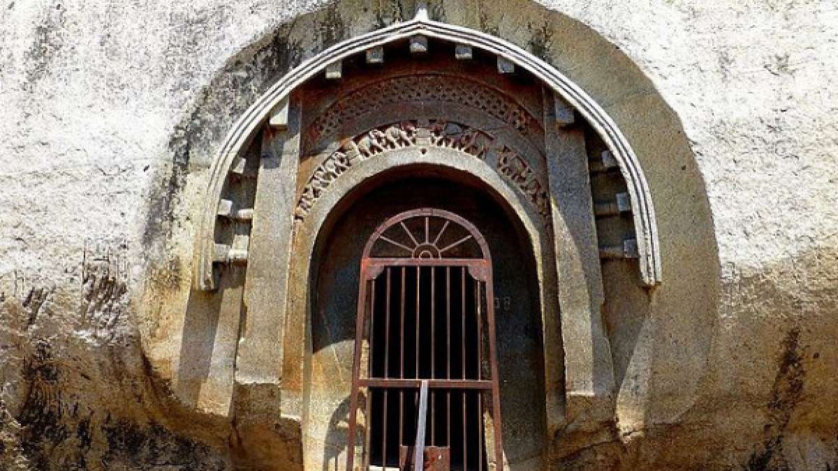 A Step in the Past: Barabar Caves in Bihar - Nativeplanet