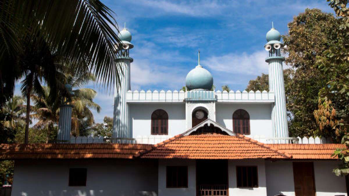 Cheraman Juma Masjid – The First Mosque in India! - Nativeplanet