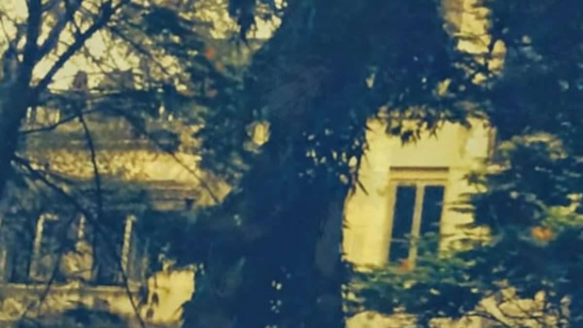 The Unsolved Mystery of Kundanbagh Haunted House in Hyderabad ...