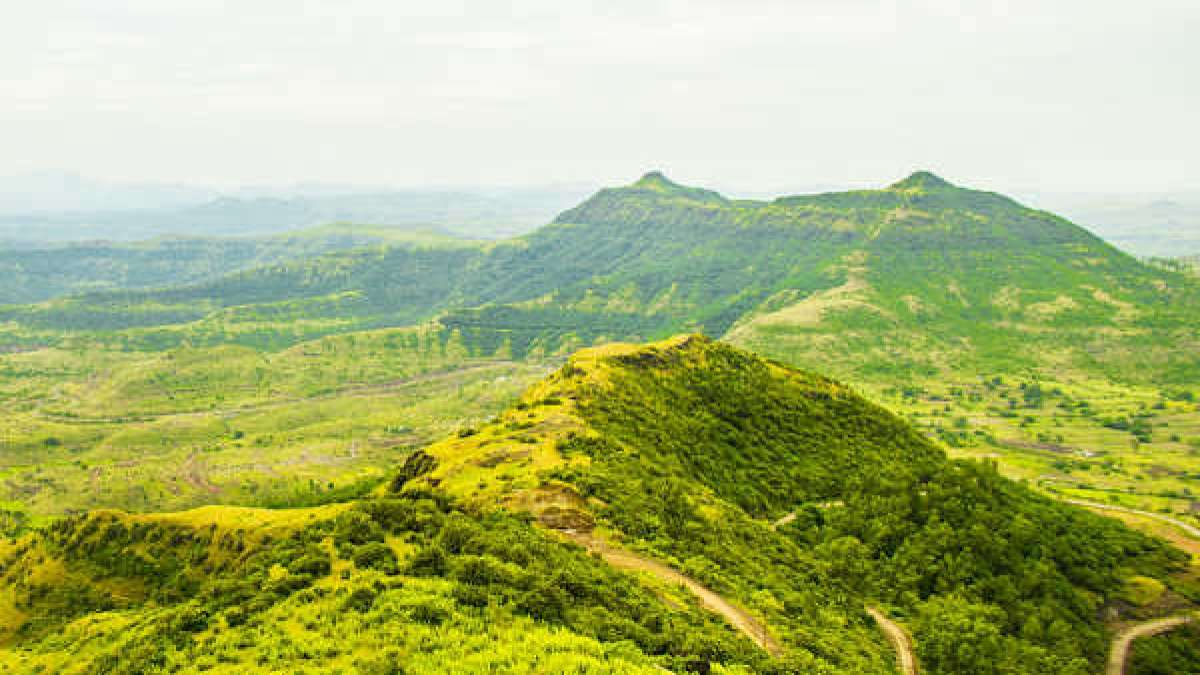 Purandar Fort Travel Guide, History And How To Reach - Nativeplanet