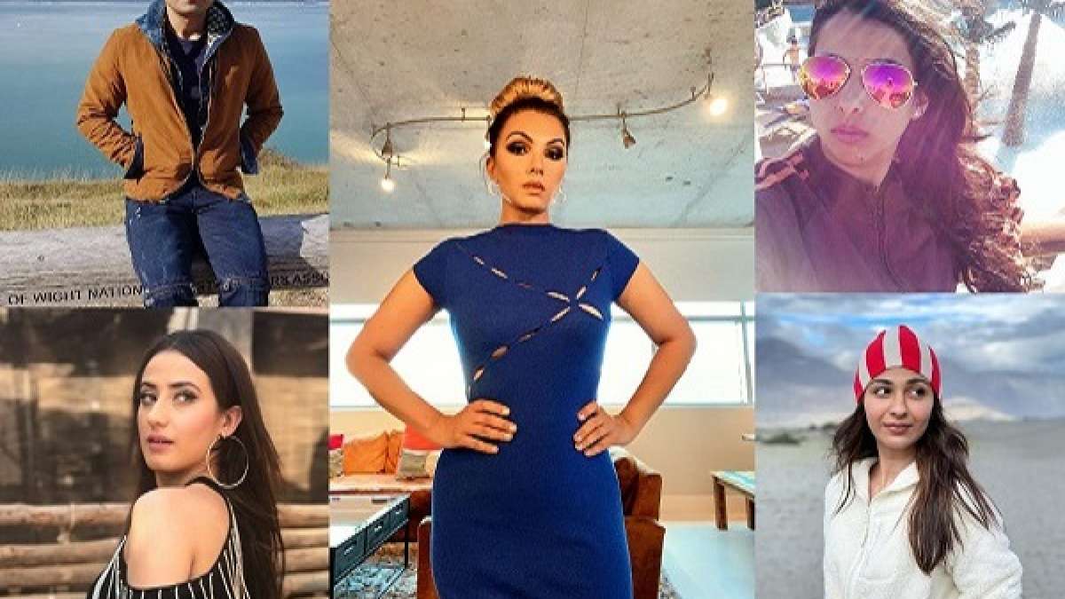 Favourite Tourist Destinations Of Celebs And Things They Always Carry ...