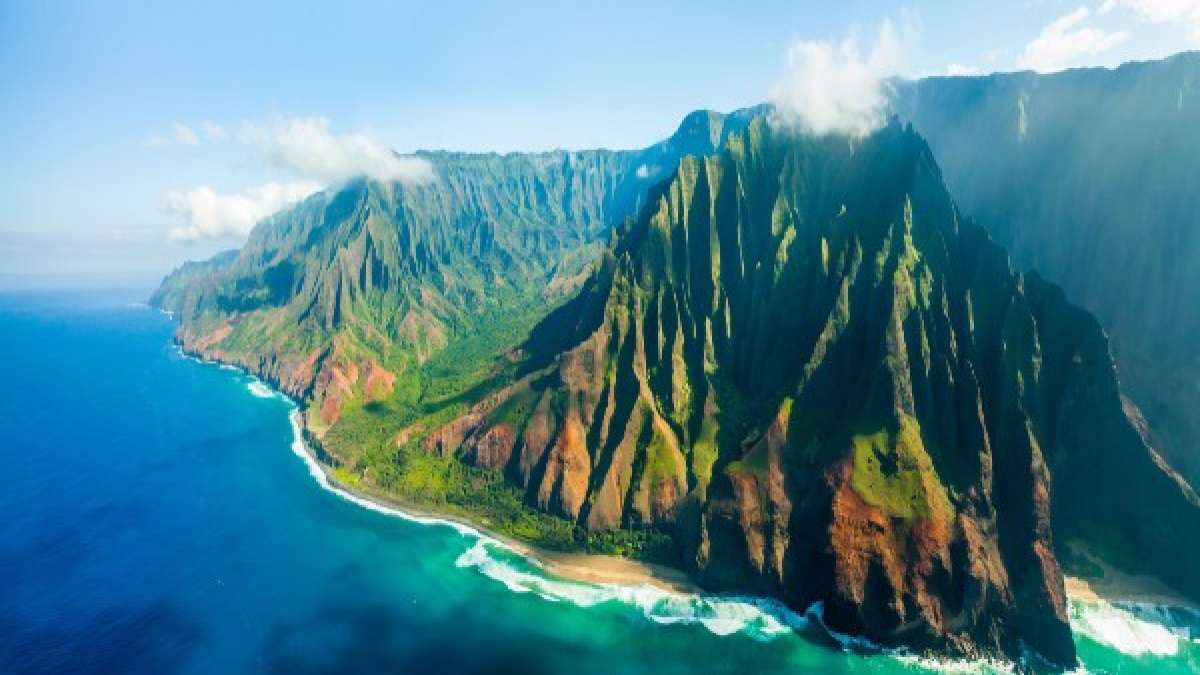 Kauai Location Facts History When to visit How to reach Hawaii USA ...
