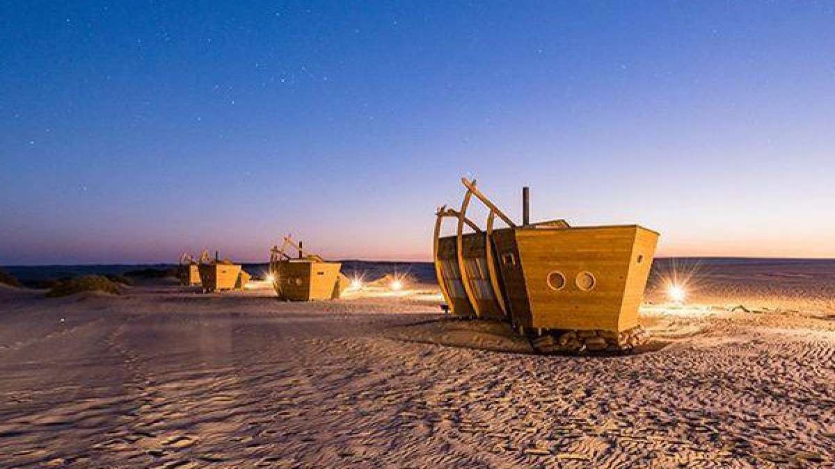 Stay in the Shipwrecks at ‘The Gates of Hell’: Skeleton Island, Namibia ...