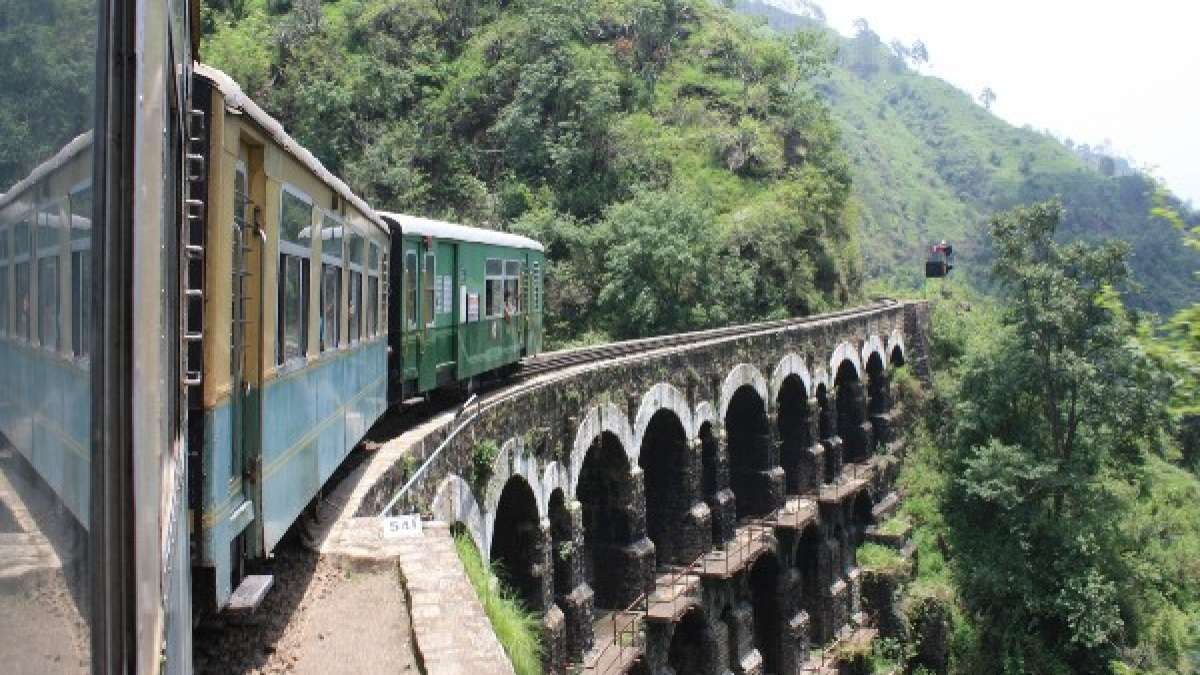 Kalka-Shimla Route Will Soon Have Trial Run Of Vistadome Coaches - TrendRadars India