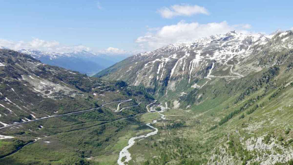 Furka Pass- Perfect Travel Destination in Switzerland, Complete Guide ...