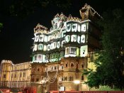 Rajwada Palace – A Historical Wonder in Madhya Pradesh - Nativeplanet