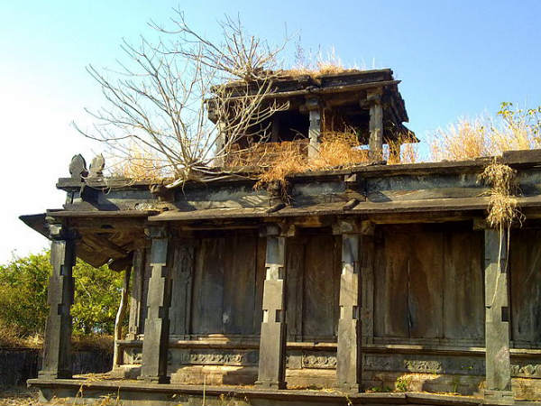 Jain Basadis of Karnataka – Mirroring Lives! - Nativeplanet