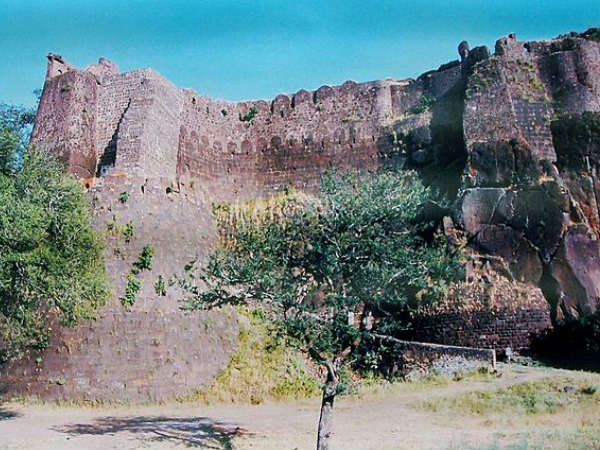 Khandwa, The Town of Temples and Kunds - Nativeplanet