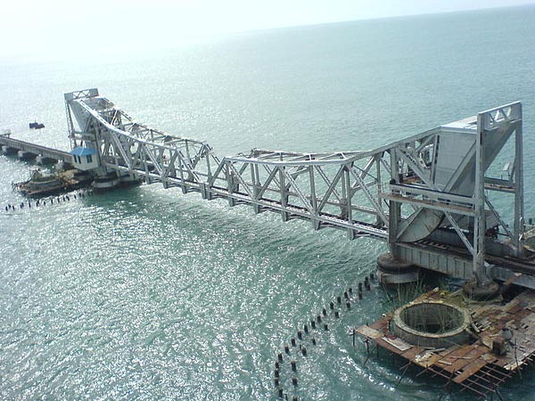 Travel Through the Amazing Bridges of India - Nativeplanet