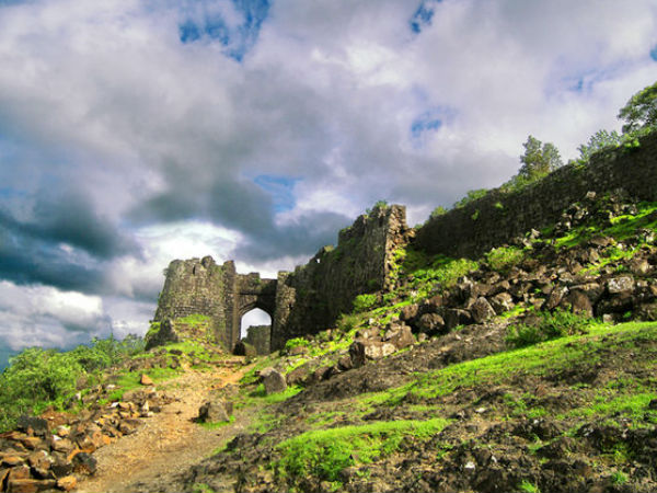 Travel to the Majestic Forts of Maharashtra - Nativeplanet