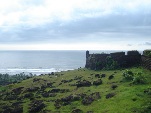 Travel to the Unique Forts of Goa - Nativeplanet