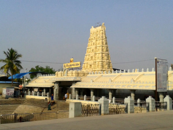 Ganapathi Bappa Moriya: The Miracles of Kanipakam - Nativeplanet