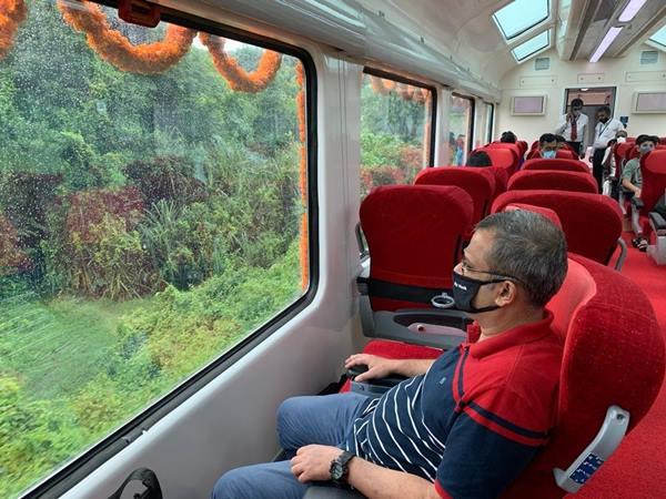 Places to Travel in India in the Indian Railways Magnificent Vistadome Coaches - Nativeplanet