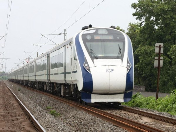 West Bengal’s Howrah- New Jalpaiguri Vande Bharat Express Route, Timings, Stops and Ticket Price ...