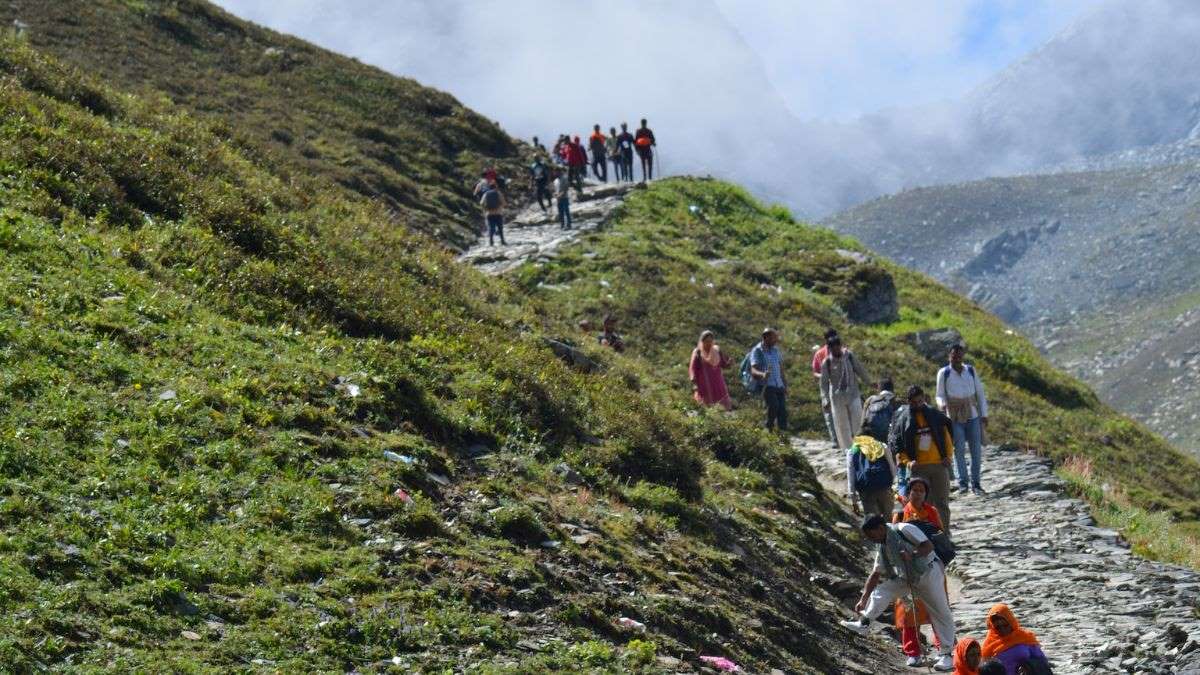 Beyond Belief: Experiencing Miracles and Devotion during the Amarnath ...
