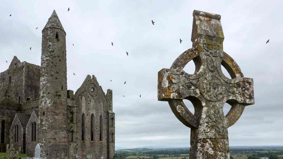 How Christians came to Ireland, Story of St Patrick's statue in Saul ...