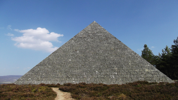 Balmoral Pyramid, Scotland- A lone pyramid in the woods - Nativeplanet