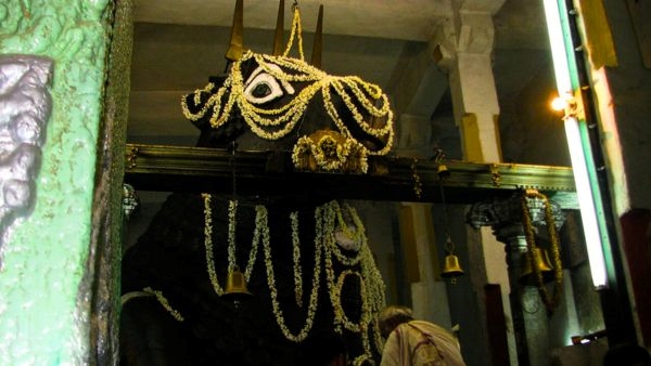 Unleash the Beauty and Majesty of the Bull Temple in Bangalore ...