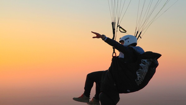 Exquisite Paragliding Destinations Across the Globe - Nativeplanet