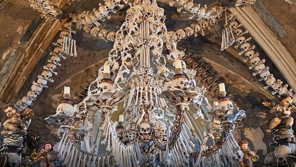 Sedlec Ossuary, The Church in Czech Republic Made Up Of Real Human Bones And Skulls - Nativeplanet