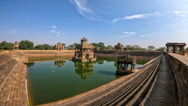 Santhebennur Pushkarini: A Serene Oasis in Davanagere - Nativeplanet