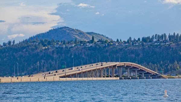 8 Amazing Floating Bridges Around the World: A Must-Visit Experience ...