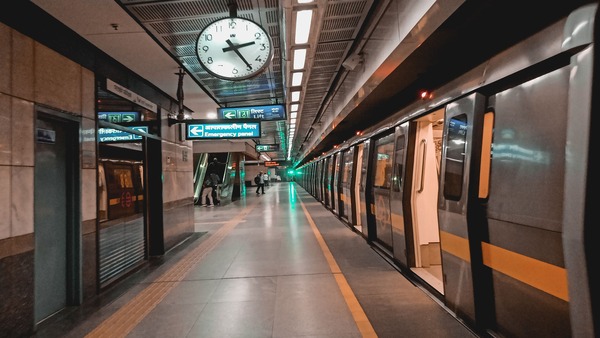 DMRC Travel, A New App To Get Mobile QR Tickets While Traveling With ...