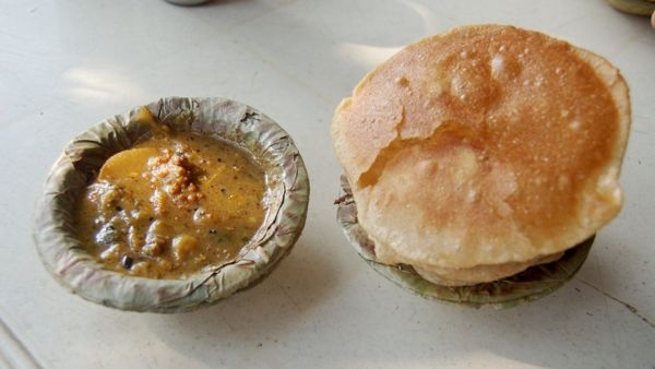 Sawan Celebration 2023: 10 Must-Try Foods While Visiting Varanasi ...