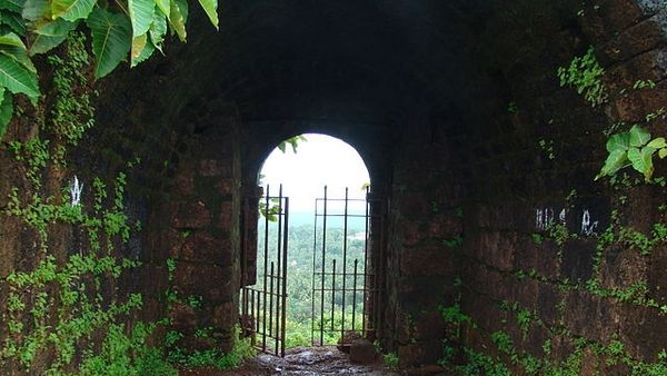 Chapora Fort: A Historical Gem of Goa - Nativeplanet