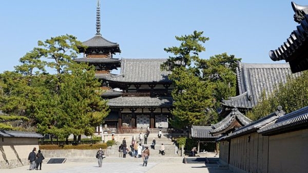 The World of Famous Pagodas: A Journey of Spiritual and Architectural ...