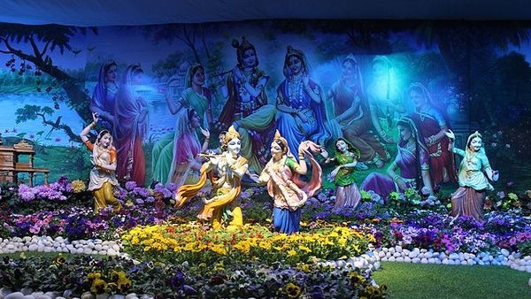 A Photographic journey through the magnificent Prem Mandir - Nativeplanet