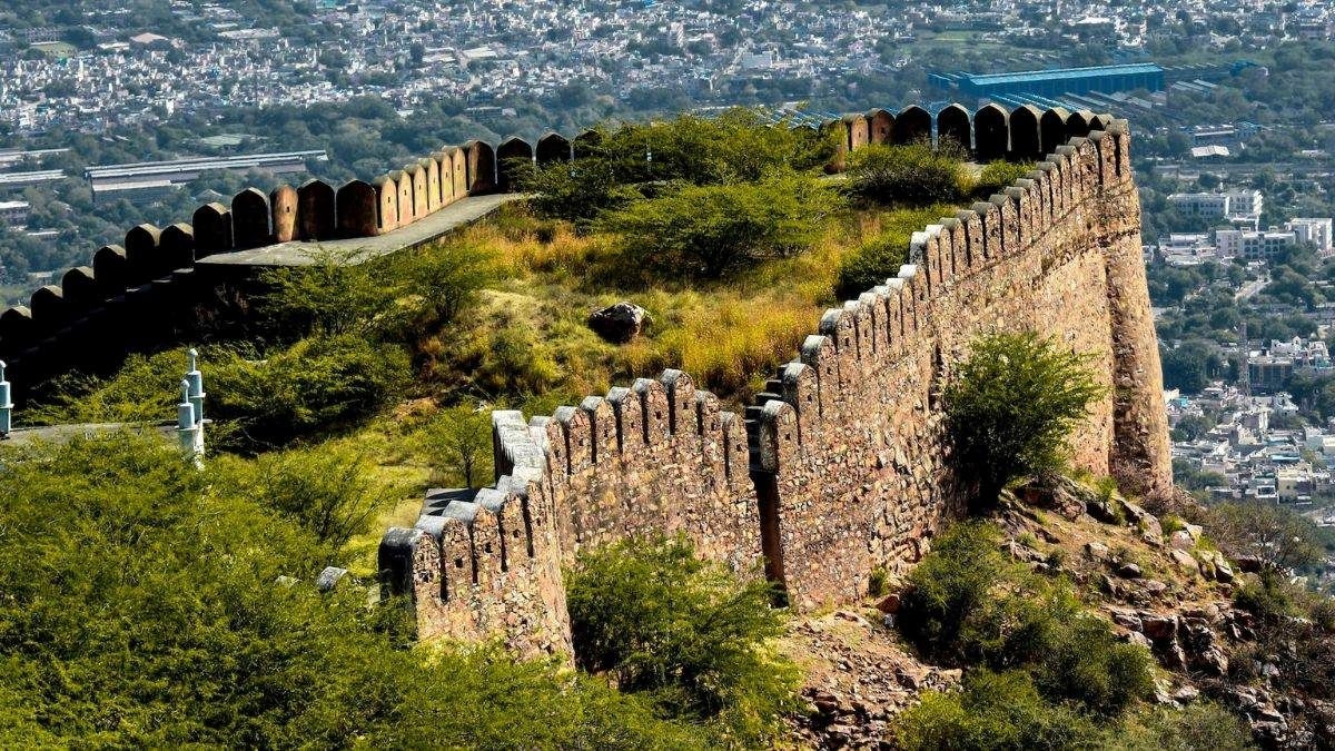 Experience Ajmers Taragarh Fort: A Timeless Window into Indias Past ...