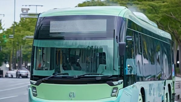 India's First Green Hydrogen-Powered Bus: A Leap Towards Sustainable ...