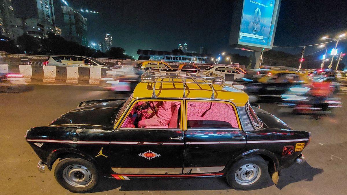 Mumbai's Iconic Kaali Peeli Taxis Bid Farewell and Go Off the Road ...