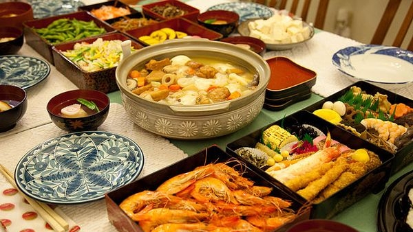 Discovering the unique customs of Japan's New Year celebration ...