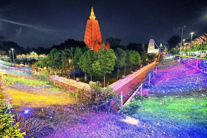 Why does Bodh Gaya Celebrate Bodh Mahotsav? Recall the History of the ...