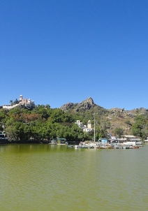 Toad Rock - Mount Abu | Toad Rock Photos, Sightseeing -NativePlanet