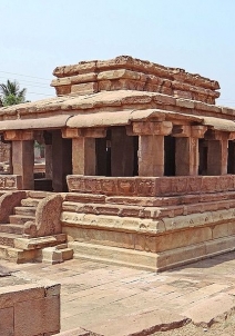 Jain Meguti Temple - Aihole | Jain Meguti Temple Photos, Sightseeing ...