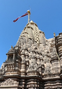 Lakhotia Garden - Pali | Lakhotia Garden Photos, Sightseeing -NativePlanet