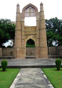 Koshak Mahal - Chanderi | Koshak Mahal Photos, Sightseeing -NativePlanet