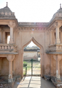 Chatta Rai Bal Mukund Das - Narnaul | Chatta Rai Bal Mukund Das Photos ...