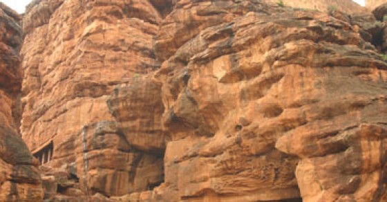 Badami Photos, Pictures of Famous Tourist Places and Attractions ...