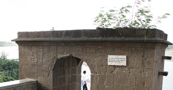 Vadhu-Tulapur Photos, Pictures of Famous Tourist Places and Attractions ...