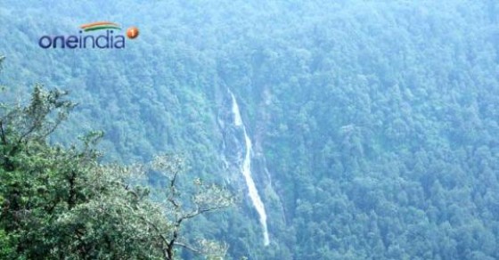 Barkana Falls - Agumbe | Barkana Falls Photos, Sightseeing -NativePlanet