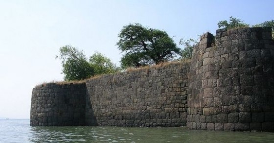 Kolaba (or Koulaba) Fort - Alibag | Kolaba (or Koulaba) Fort Photos ...