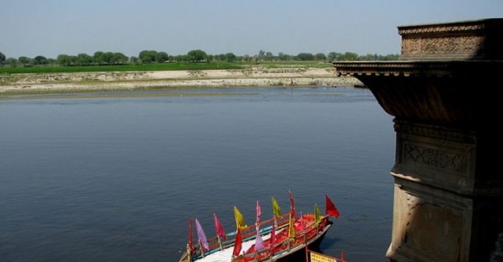 Yamuna River - Vrindavan | Yamuna River Photos, Sightseeing -NativePlanet