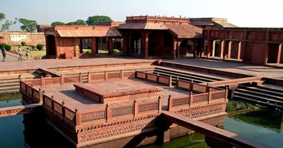 Anup Talao - Fatehpur Sikri | Anup Talao Photos, Sightseeing -NativePlanet