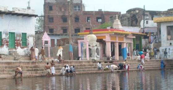 Radha Kund - Govardhan | Radha Kund Photos, Sightseeing -NativePlanet